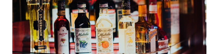 Achat en ligne de liqueur d’alcool aux plantes – Wines of Earth - Wines ...